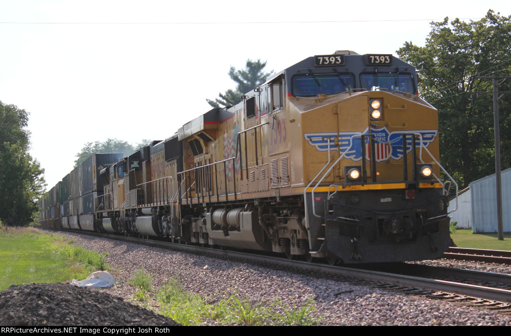 62. UP 7393, UP 4440 & UP 4790